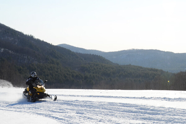 Stores on the VAST trails — VRGA